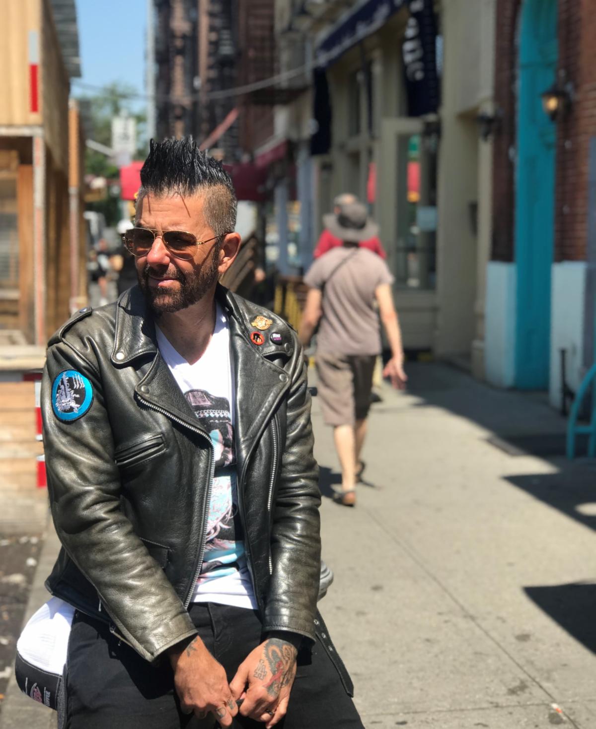 Rock Legend RIKI RACHTMAN To Tell All In 'One Foot in the Gutter ...